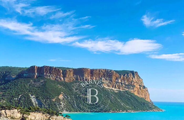 Maison à vendre - Cassis - 8 pièces - 6 chambres