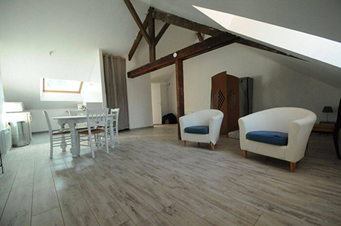 Appartement à louer - Chalonnes-sur-Loire - 2 pièces - 1 chambre