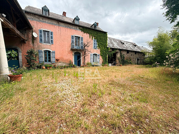 Ibos - Maison 12 pièces à vendre