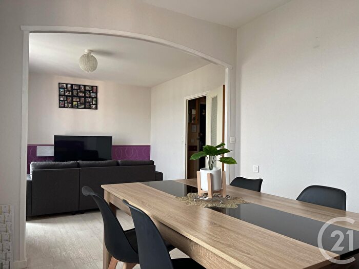 Appartement 3 pièces à Decize, à vendre