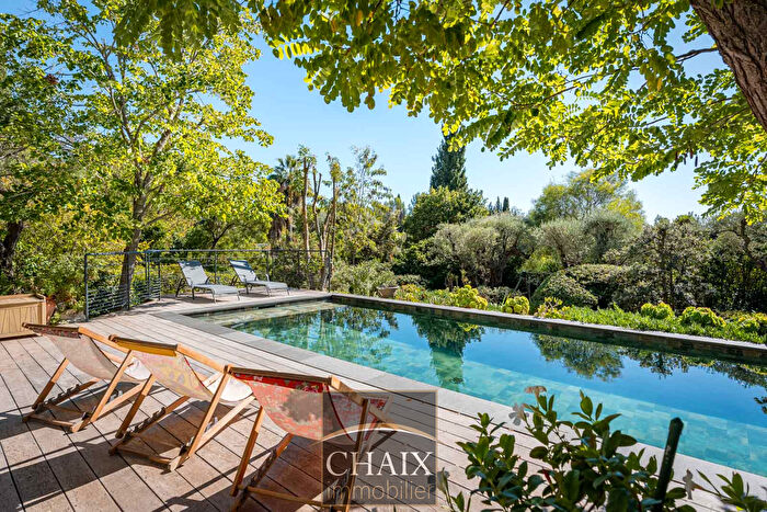 Maison à vendre - Sanary-sur-Mer - 6 pièces - 5 chambres