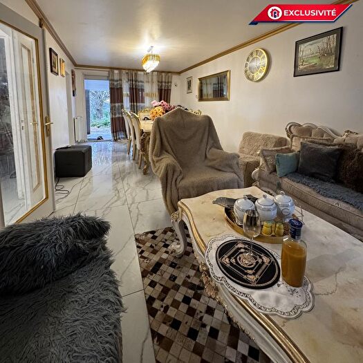 Maison à vendre - Étampes, Guinette - 6 pièces - 4 chambres