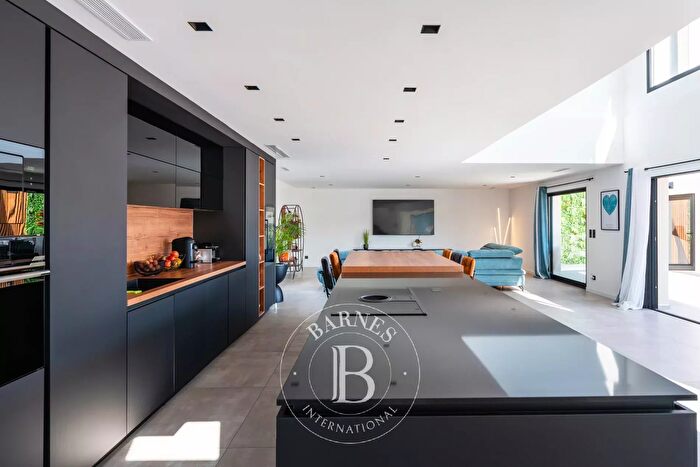 Maison à vendre - Penta-di-Casinca - 7 pièces - 3 chambres