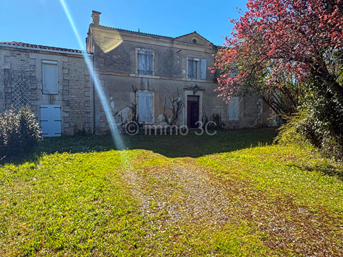 Aiffres : Maison 8 pièces à vendre