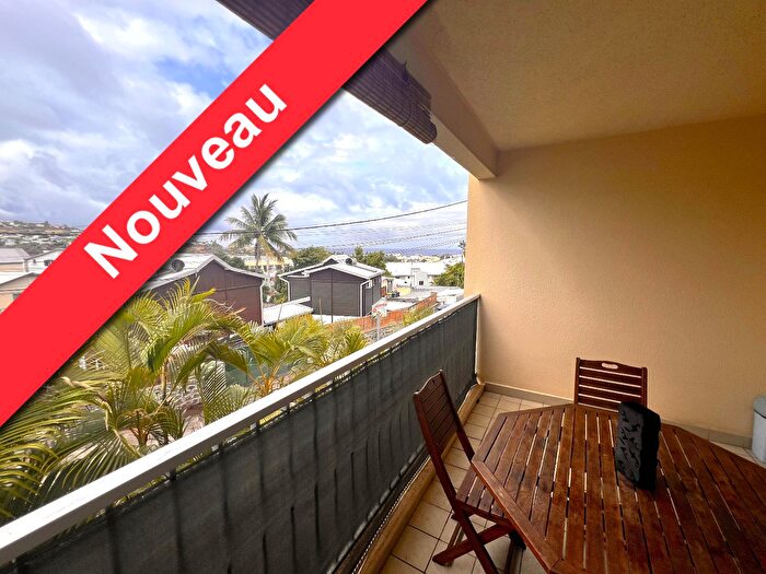 Appartement à louer - Saint-Paul, Saint-Gilles les Bains - 1 pièce