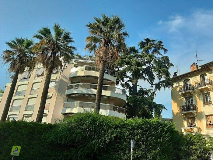 Appartement 4 pièces à louer - Saint-Pierre-De-Féric, Nice