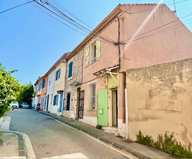Maison à vendre - Marseille e , Saint-André - 3 pièces - 2 chambres