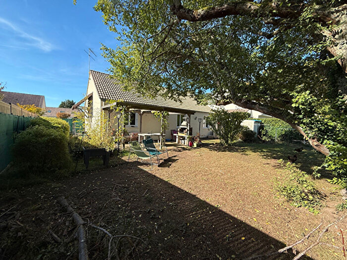 Maison à vendre - Le Châtelet-en-Brie - 6 pièces - 4 chambres