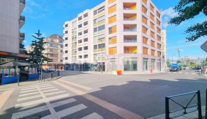 Annemasse, Centre-ville - Appartement 4 pièces à vendre