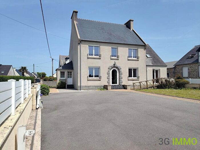 Lesneven : Maison 8 pièces à vendre