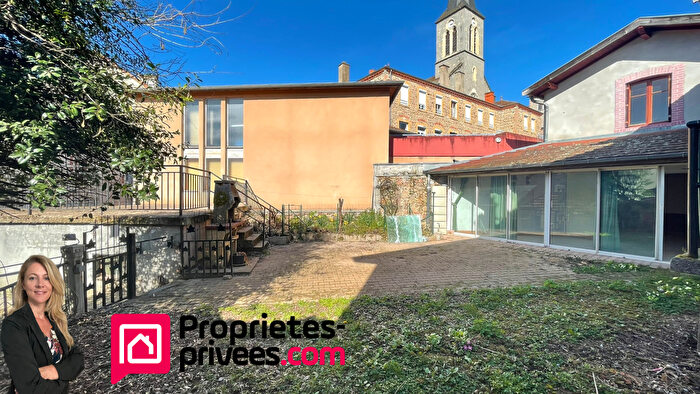 Maison à vendre - Saint-Victor-sur-Rhins - 7 pièces - 3 chambres