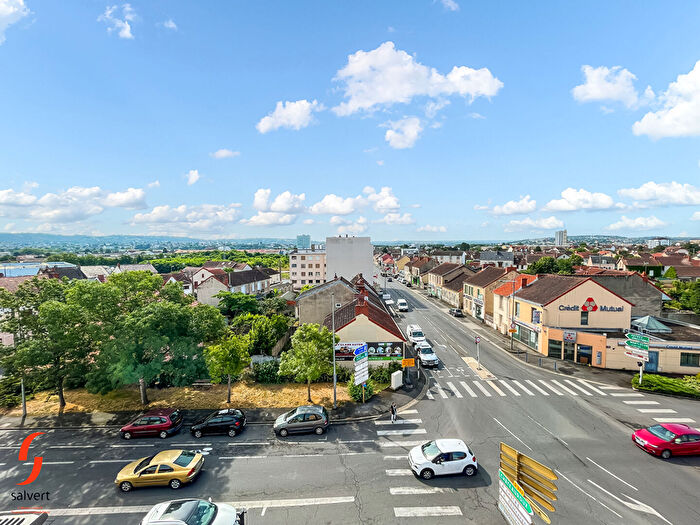 Appartement à vendre - Montluçon, Marais, Dunlop, La Loue - 2 pièces - 1 chambre
