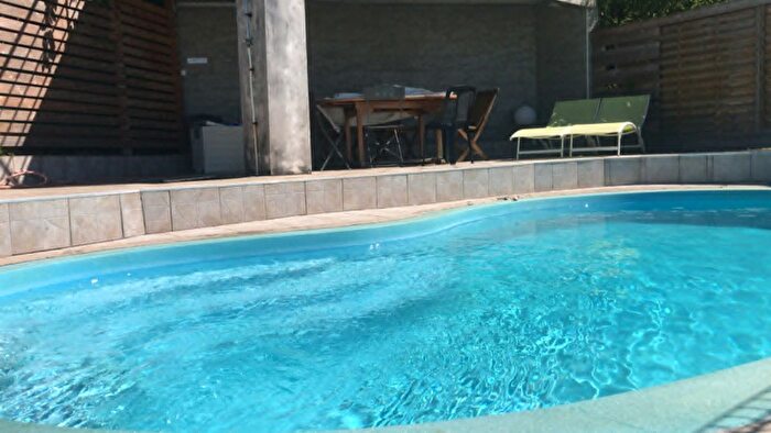 La Plaine-des-Palmistes : Maison 8 pièces à vendre