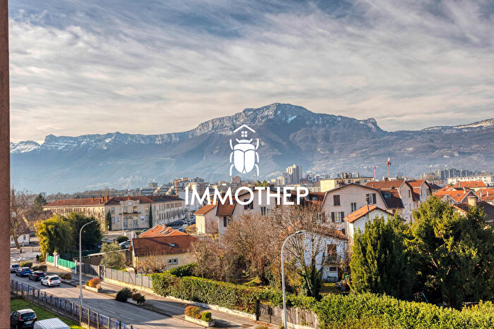 Appartement à vendre - Saint-Martin-dHères, Teyssere - 4 pièces - 3 chambres