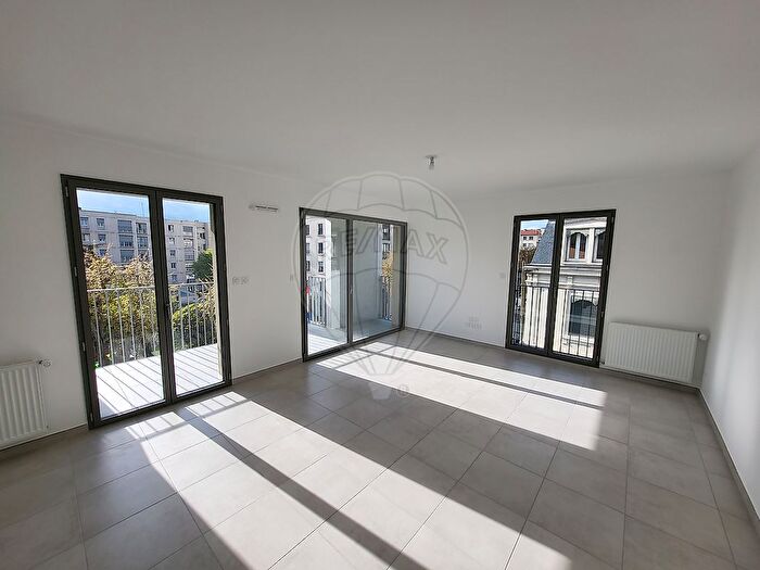 Villefranche-sur-Saône, Centre-ville - Appartement 3 pièces à louer