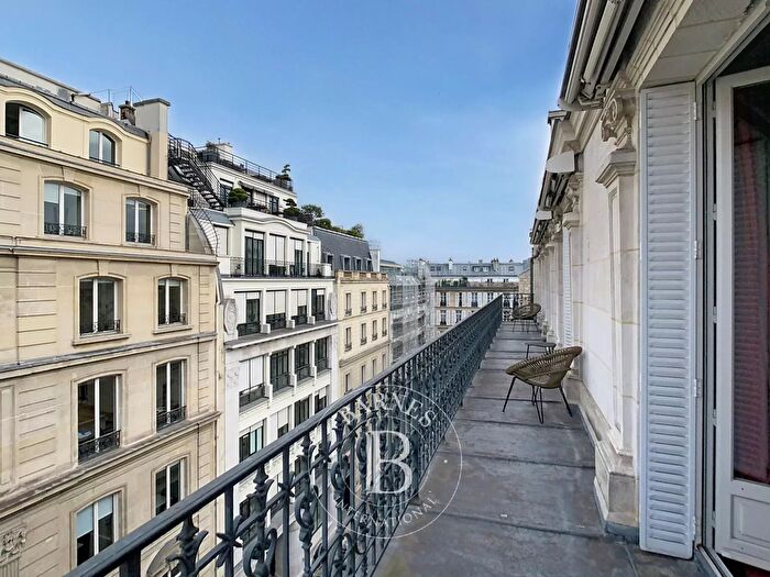 Appartement à louer - Paris e , Hoche Friedland - 5 pièces - 3 chambres