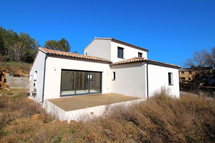 Maison à vendre - Castillon-du-Gard - 5 pièces - 4 chambres