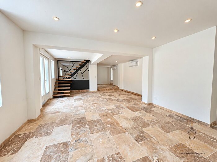 Maison 5 pièces à Château-Renard, à vendre