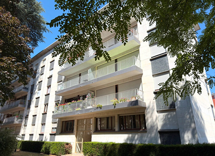 Orléans, La Croix Saint-Marceau, La Mouillère, Pré Pinson - Appartement 4 pièces à vendre