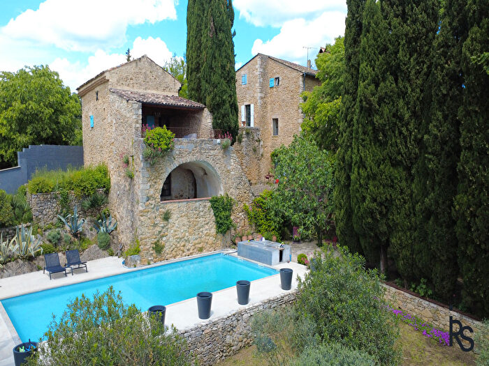 Maison à vendre - Vagnas - 10 pièces - 7 chambres