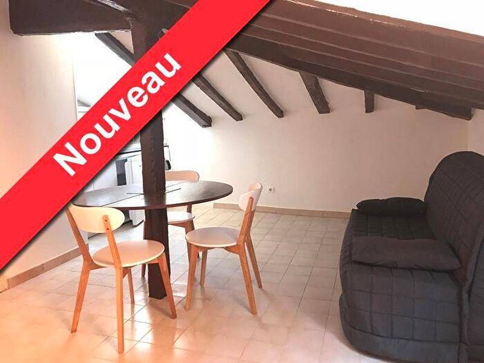 Appartement à louer - Vieux-Nice - 2 pièces - 1 chambre
