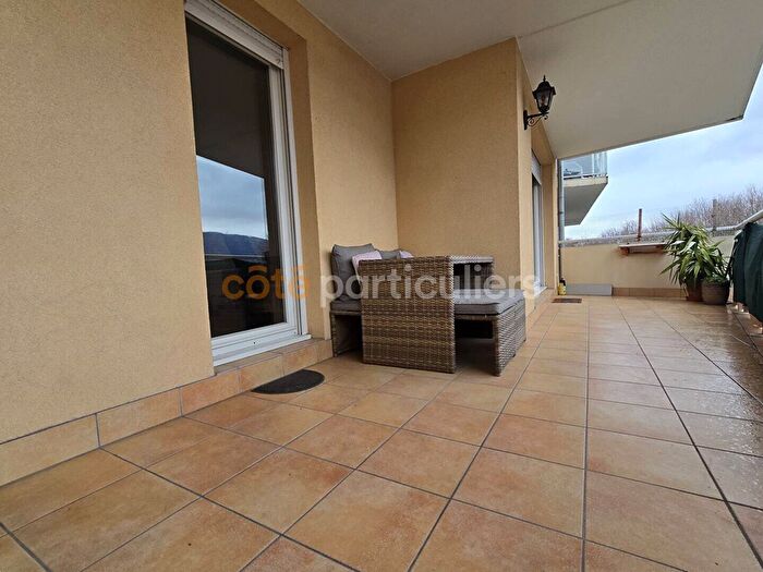 Appartement à louer - Nord, Saint-Julien-en-Genevois - 3 pièces - 2 chambres