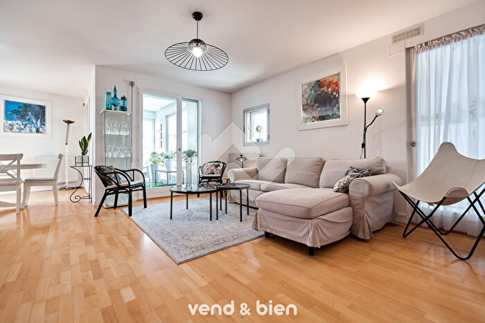 Appartement 4 pièces à Reims, Centre-ville, à vendre