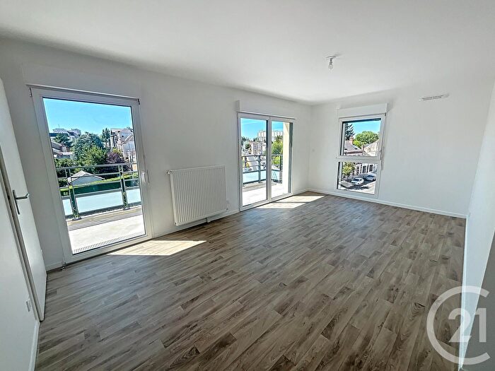 Appartement à louer - Orléans, Droits de lHomme - 3 pièces - 2 chambres