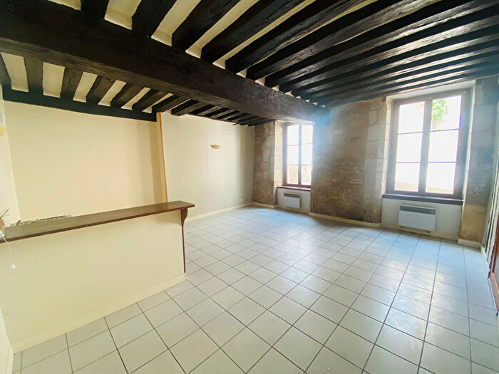 Auxerre, Centre-ville : Appartement 2 pièces à louer