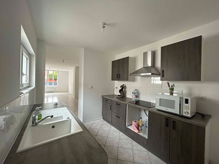 Ouest, Solesmes - Maison 4 pièces à louer