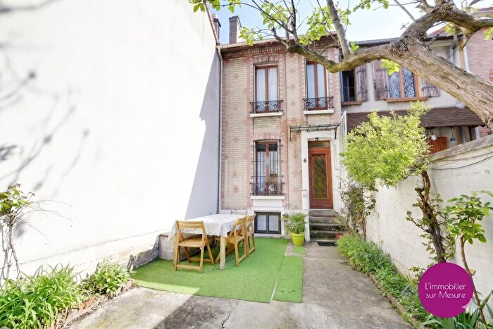 Fontenay-sous-Bois, Plateau : Maison 5 pièces à vendre