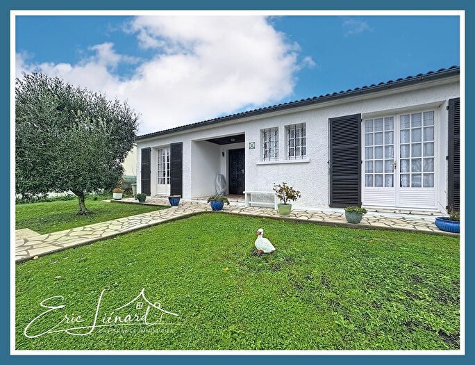 Maison à vendre - Saint-Maixent-lécole - 5 pièces - 3 chambres