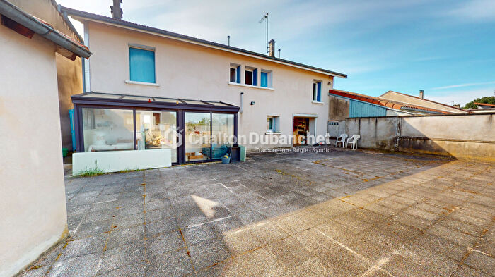 Maison à vendre - Saint-Jodard - 7 pièces - 5 chambres