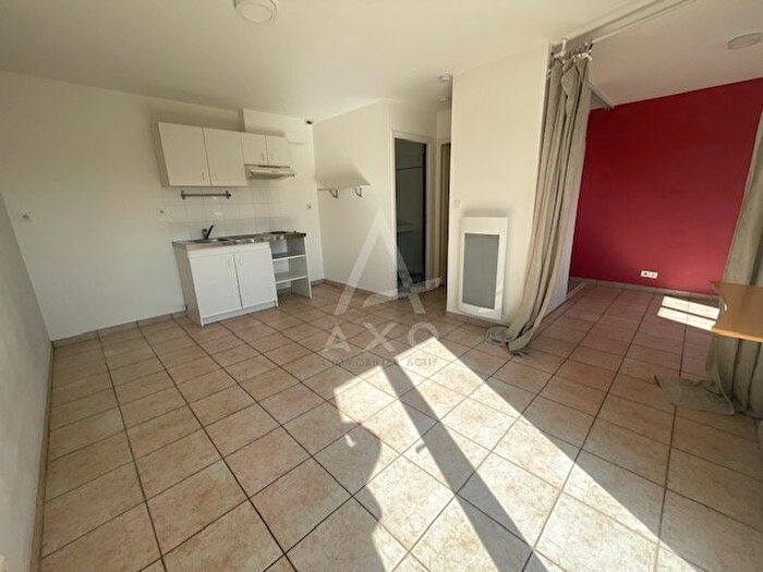 Appartement à louer - Les Herbiers, Centre-ville, Le Grand Fief - 1 pièce - 1 chambre