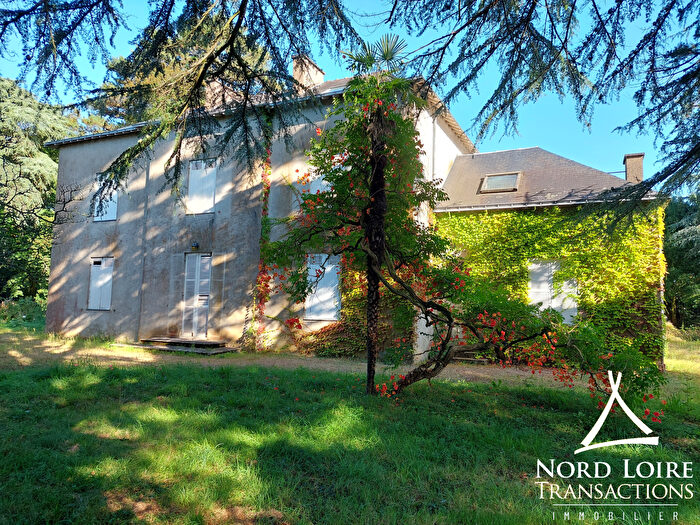 Maison à vendre - Sainte-Luce-sur-Loire - 14 pièces - 8 chambres