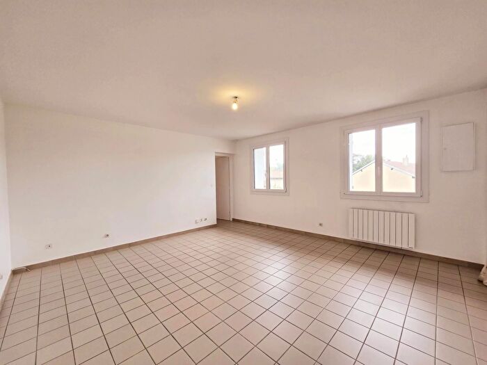 Appartement 2 pièces à louer à La Tour-de-Salvagny