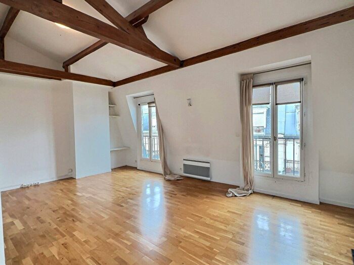 Appartement à louer - Jean Moulin-Porte dOrléans, Paris ème arrondissement - 2 pièces - 1 chambre