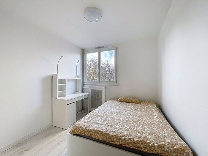 Appartement à louer - Hôtel de Ville, Créteil - 4 pièces - 3 chambres