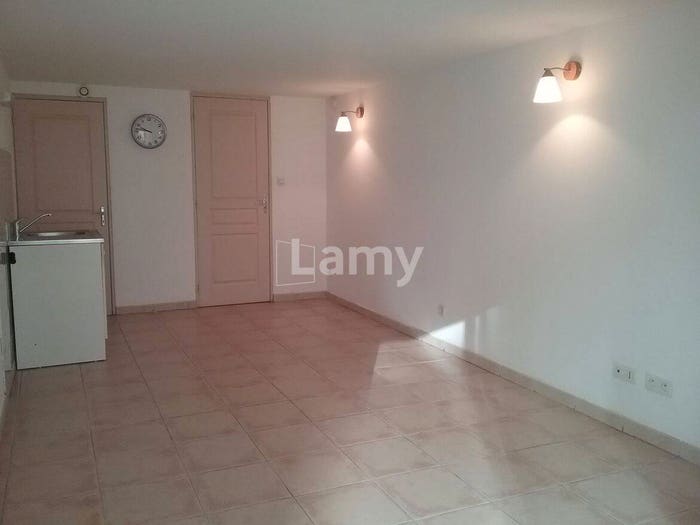 Appartement 1 pièce à louer à Rousset
