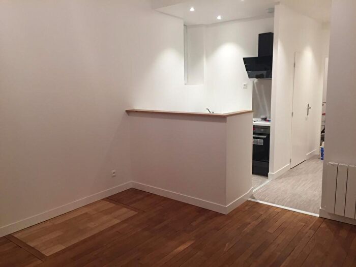 Appartement à louer - Limoges, Aurence, Corgnac, Cité universitaire, Beaublanc - 2 pièces - 1 chambre