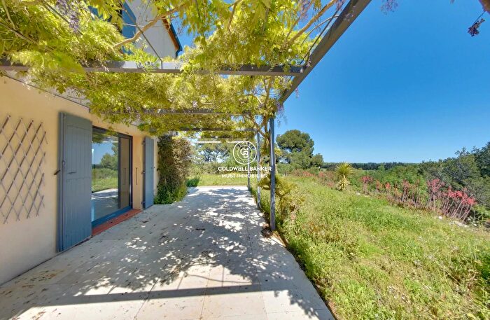 Canet-en-Roussillon, Route de Saint-Nazaire, Les Fontaines, Etang : Maison 5 pièces à vendre