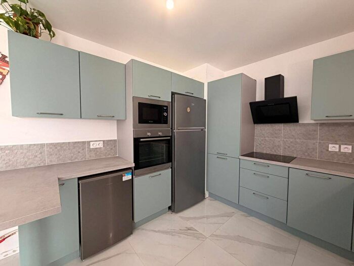 Appartement à louer - Cerny - 4 pièces - 3 chambres