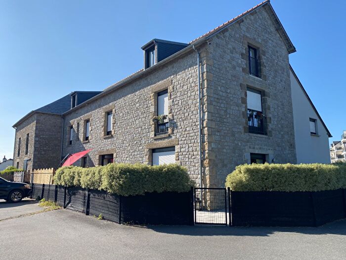 Appartement à vendre - Pleurtuit - 2 pièces - 1 chambre