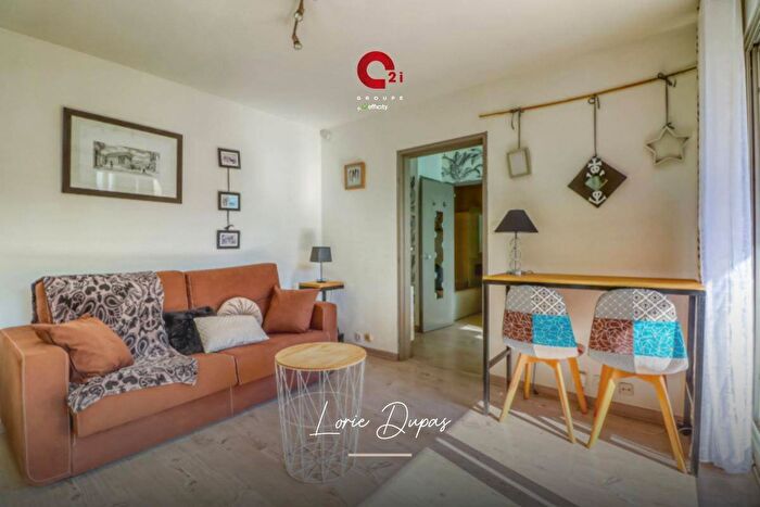 Jardins de la Fontaine, Nîmes : Appartement 1 pièce à louer