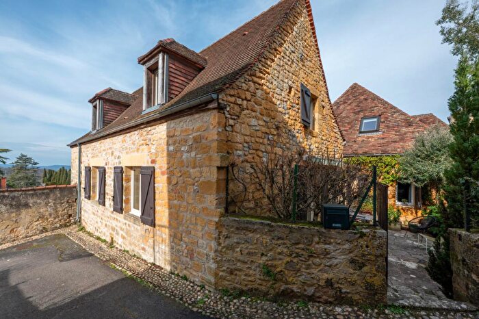 Maison à vendre - Gourdon - 5 pièces - 4 chambres