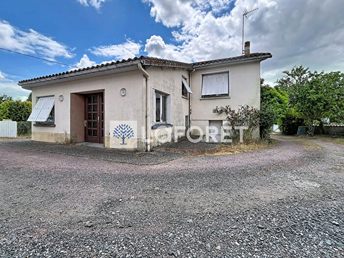 Maison 4 pièces à Châtillon-sur-Thouet, à vendre