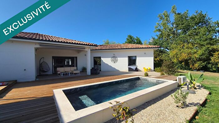 Monclar-de-Quercy : Maison 5 pièces à vendre