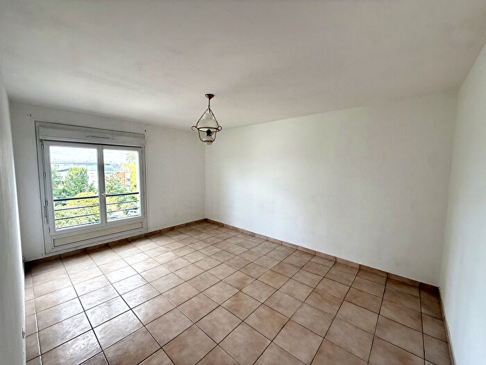 Appartement à vendre - Aulnay-sous-Bois - 4 pièces - 3 chambres