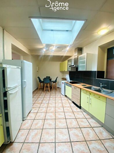 Appartement à louer - Grand Charran-Faventines, Valence - 4 pièces - 3 chambres