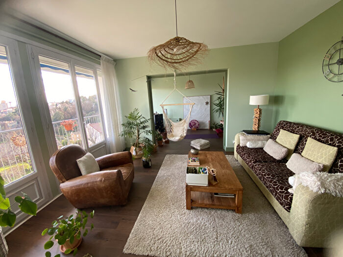 Appartement à vendre - Annonay - 4 pièces - 2 chambres